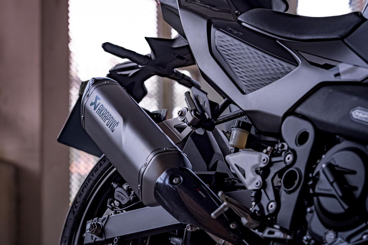 258EXP0120 | Akrapovič Titanium Exhaust (Ninja/Z7 Hybrid) | Kawasaki